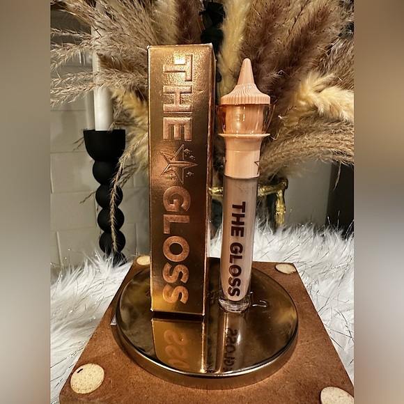 Jeffree Star | Makeup | Nib Jeffree Star Silk Rope The Gloss | Poshmark